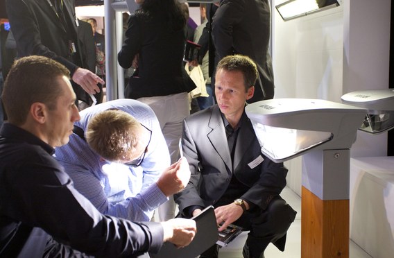 Thorn gør energieffektiv belysning enkel på Light+Building 2014 ...